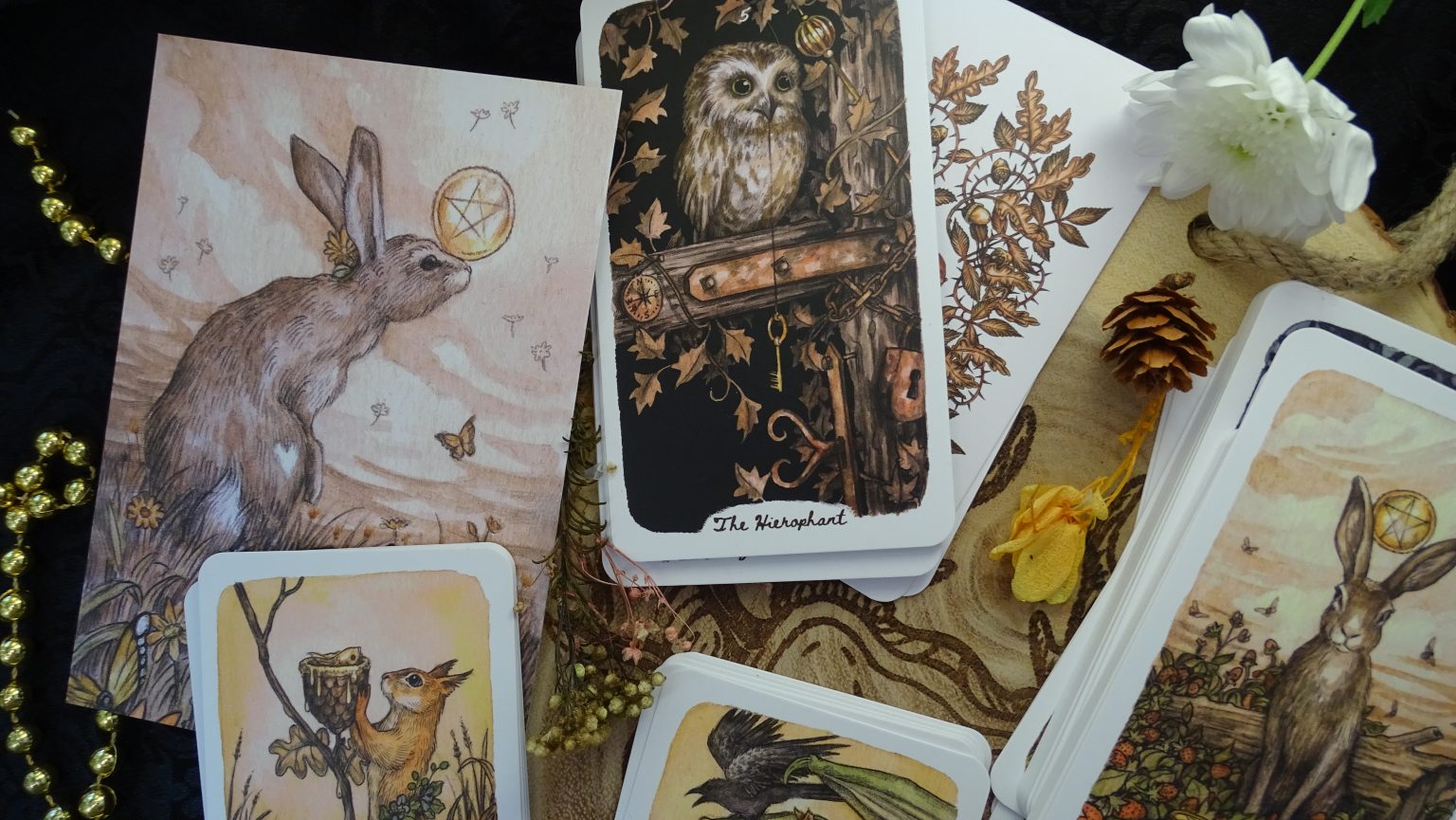 Symbols of Animals in Tarot - Esoteric Hut